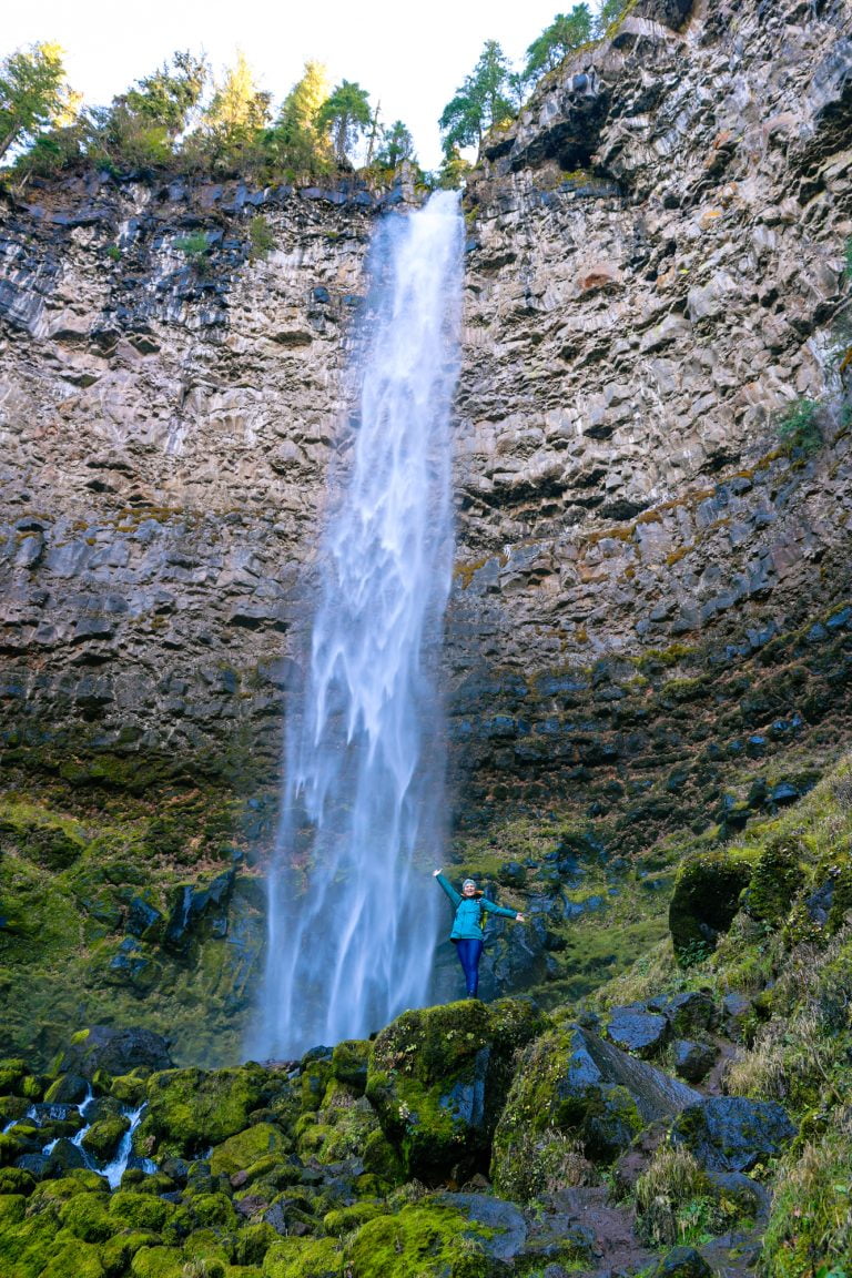 Your guide to Oregon's Highway of Waterfalls - Gwyn and Ami