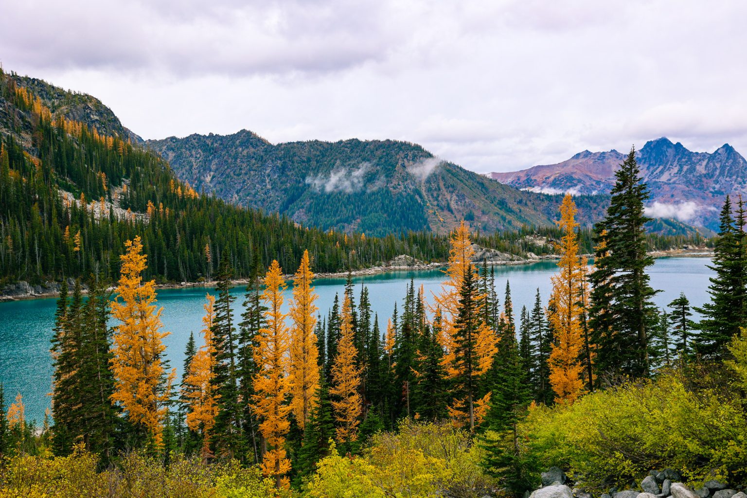 Guide to backpacking at Ancient Lakes in Washington - Gwyn and Ami
